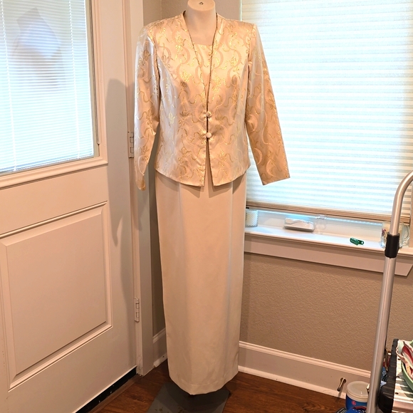 Karen Miller New York | Dresses | Karen Miller Mother Of Bride Or Groom ...